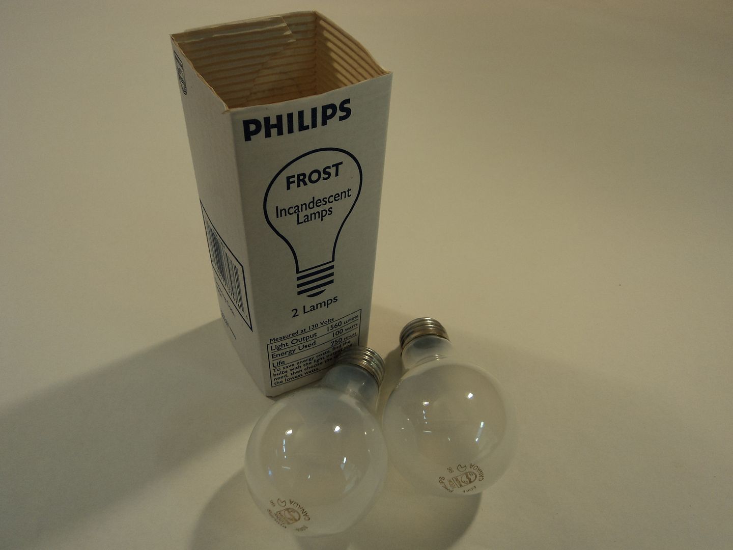 Philips 100W Light Bulbs Pack of 2 Frosted 130V Incandescent PHI100A130V
